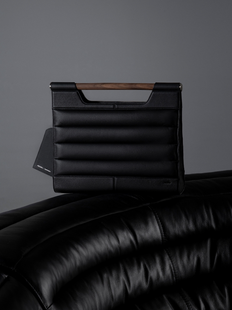 PEDRO JOURNAL PEDRO TW