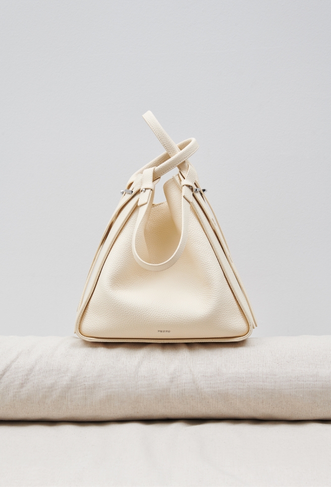 demi-bag *NOT IN USE*
